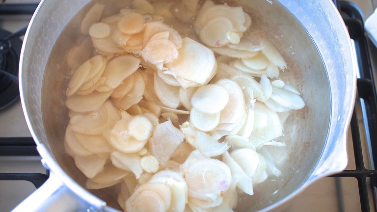 Gari (Japanese Pickled Ginger) for Sushi Recipe – Japan Food Style